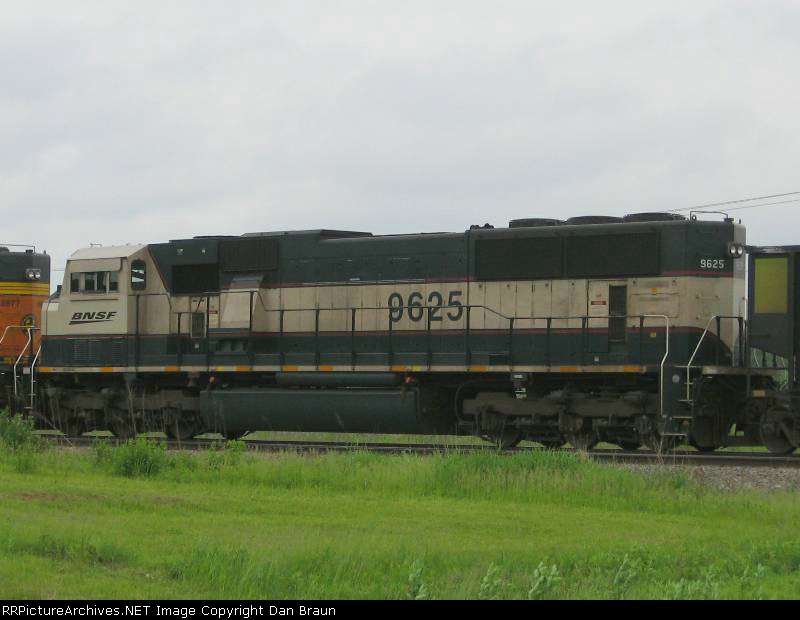 BNSF 9625